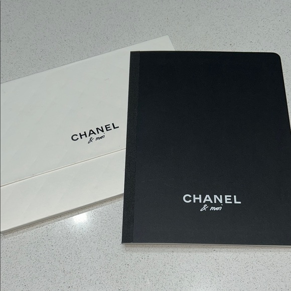 CHANEL | Accents | Chanel Black And White Notebook Set | Poshmark